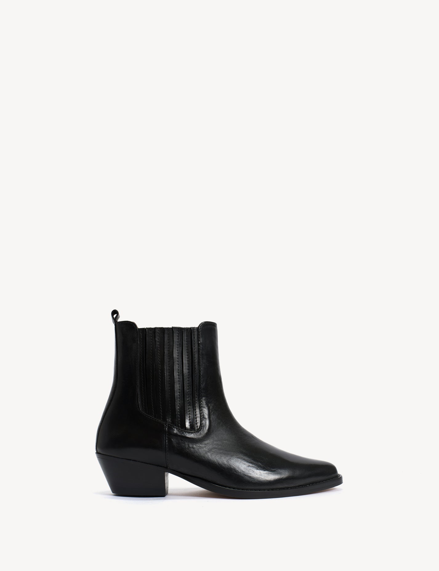 Dasha Chelsea Boot In Black Escovado Leather - Dico Copenhagen